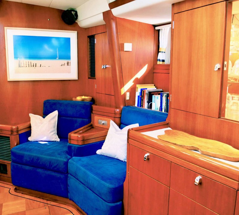 ELVIS MAGIC Yacht Charter Details, Oyster 66 | CHARTERWORLD Luxury ...